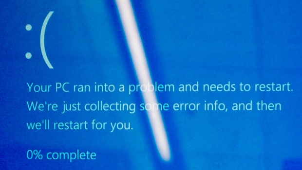 Blue Screen of Death getting more descriptive with QR codes ...